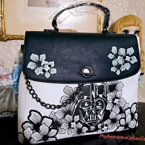 Loungefly | Bags | Our Universe Star Wars Darth Vader Sketch Handbag ...